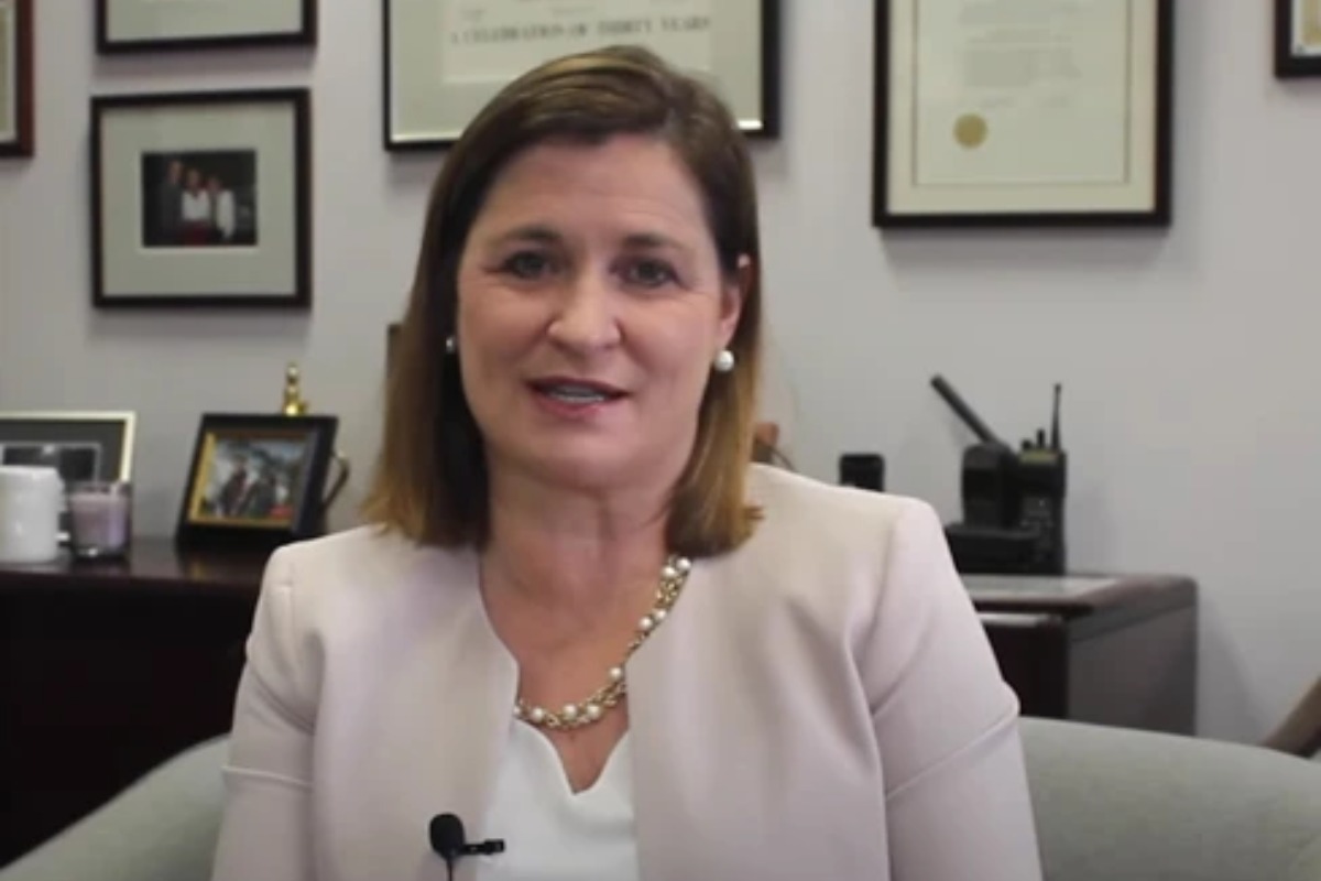 Salt Lake County Mayor Jenny Wilson Criticizes ICE Tactics, Applauds