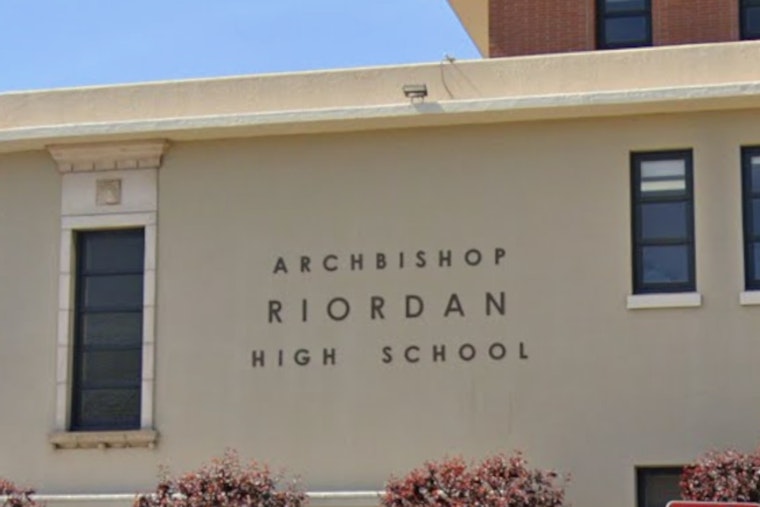 San Francisco's Archbishop Riordan High School Shifts to Remote