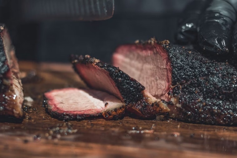 Saudi Brisket in Cowtown: Smokey Beards Fires Up Belknap Street