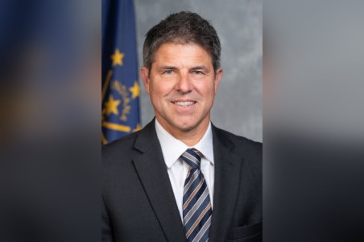 Senate President Pro Tem Bray Lauds Indiana's Progress Under Gov.