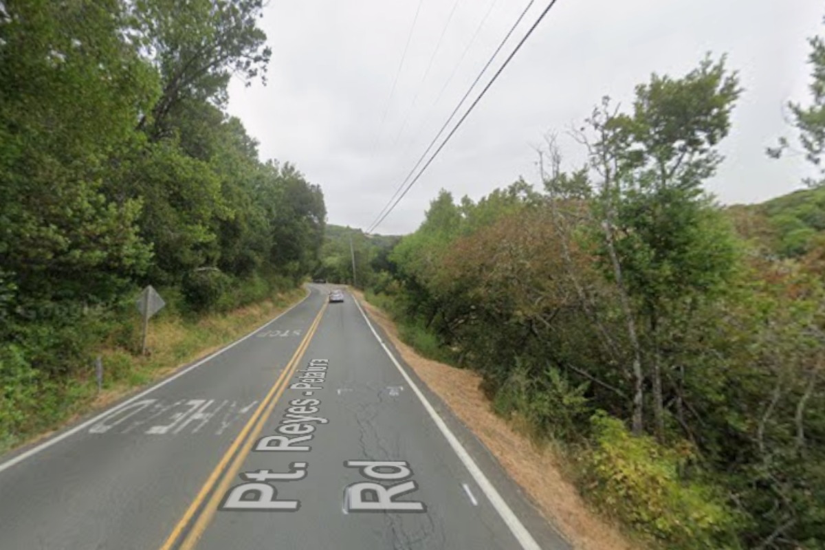 Solo Smashup On Point Reyes‑Petaluma Road Topples Power Lines, Shuts