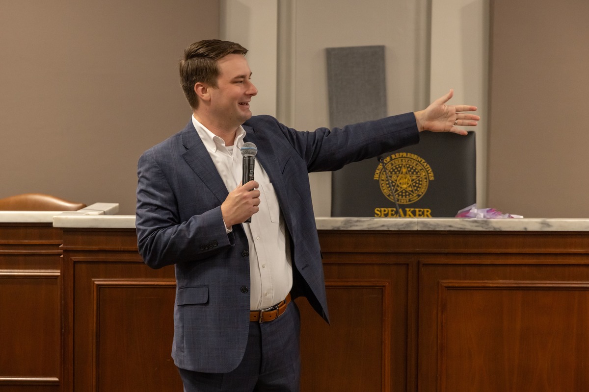 Speaker Kyle Hilbert Spearheads Literacy Improvement Bill HB 4420 in