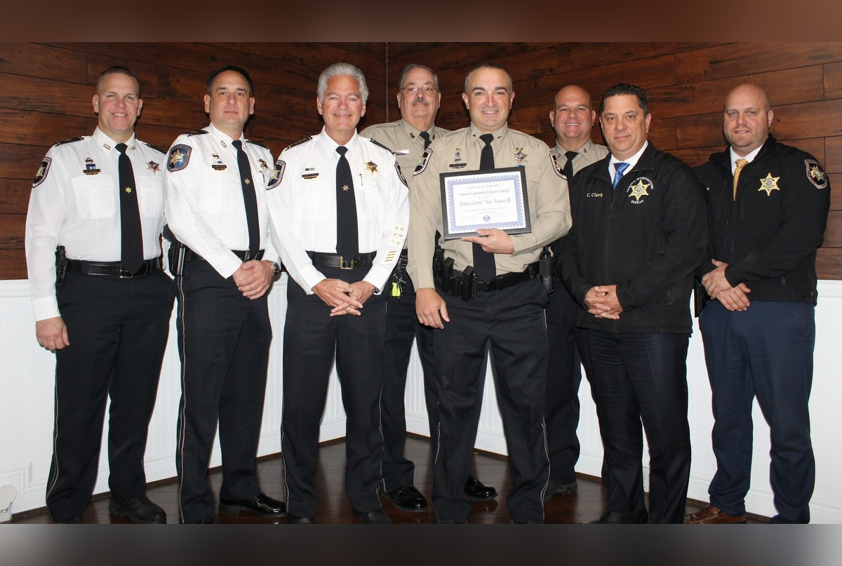 St. Bernard Parish Deputy Honored with LifeSaver Award for Off-Duty