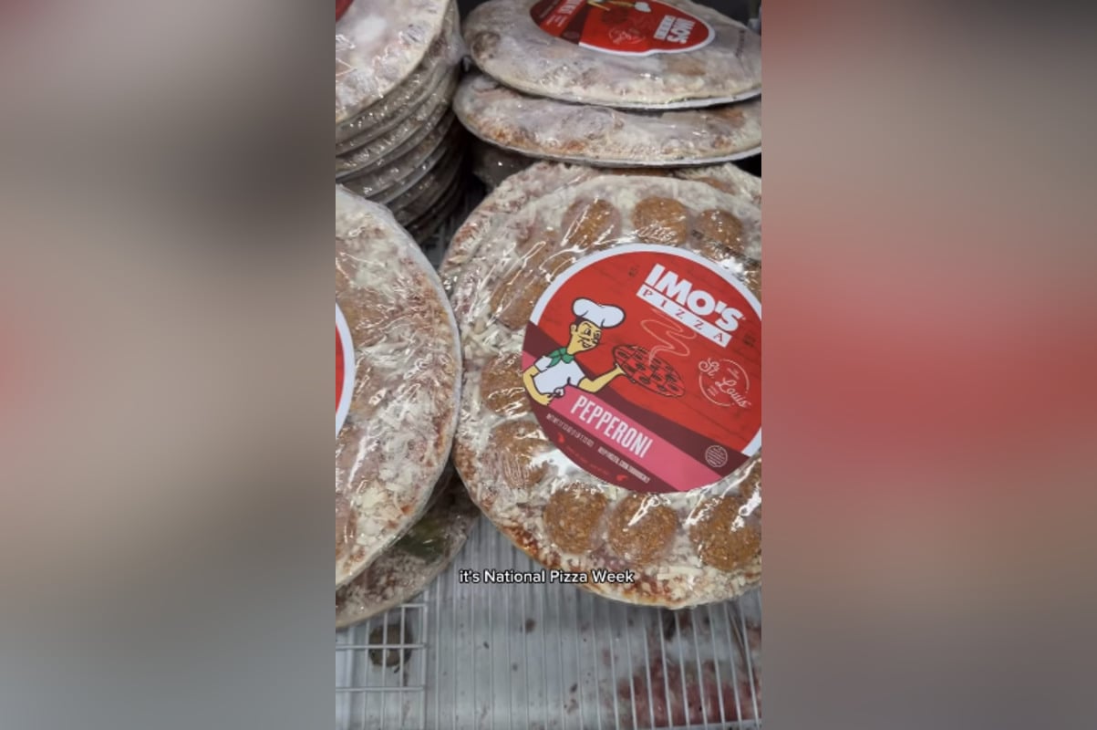 St. Louis County Celebrates National Pizza Week with Local Frozen