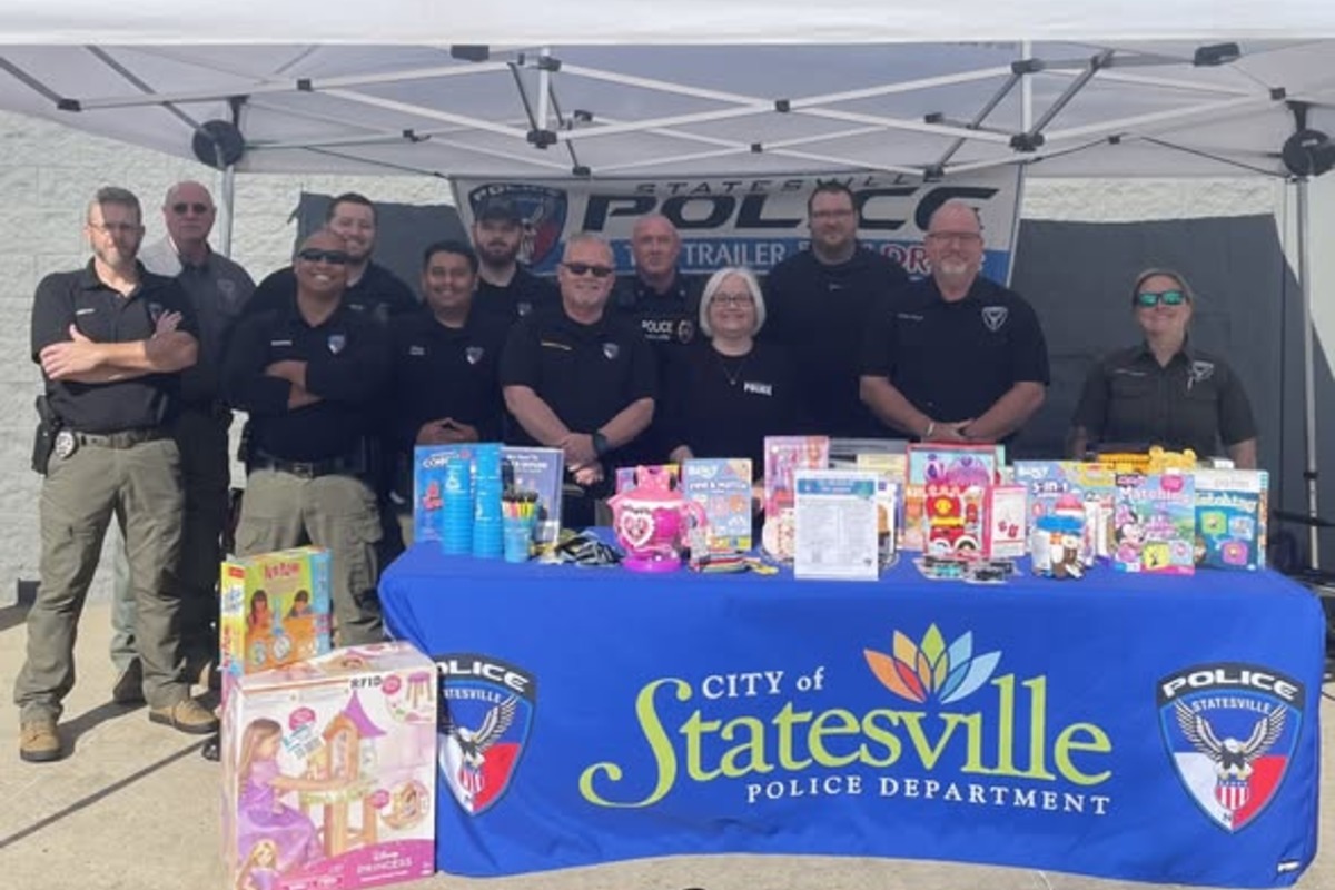 Statesville Police Department's Toy Drive Triumph: Over 8,000 Gifts