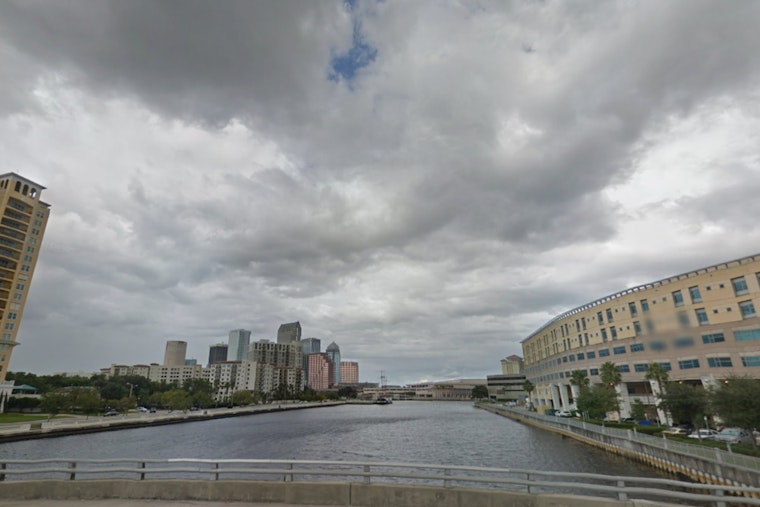 Tampa Wakes to Foggy Morning, National Weather Service Forecasts Mixed