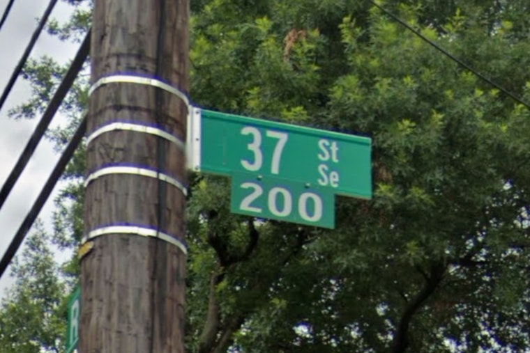 Two Injured in Southeast Washington, DC Shooting as Police Seek Black