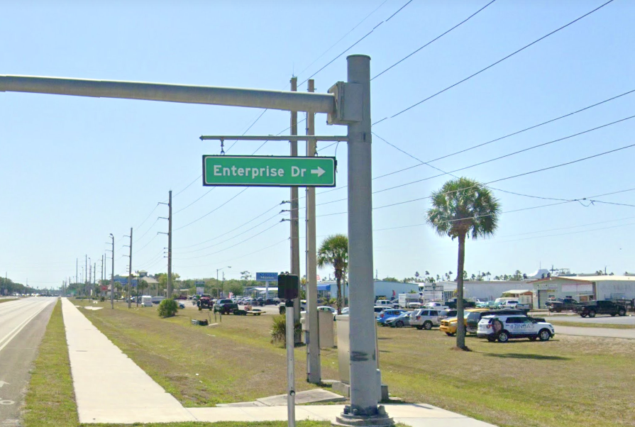 Upcoming Lane Closures on U.S. 41 in Charlotte County for Tree