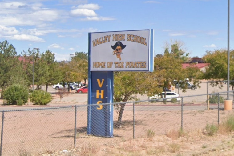 Valley High School Hockey Team Honors Late Teammate Graysen Briggs as