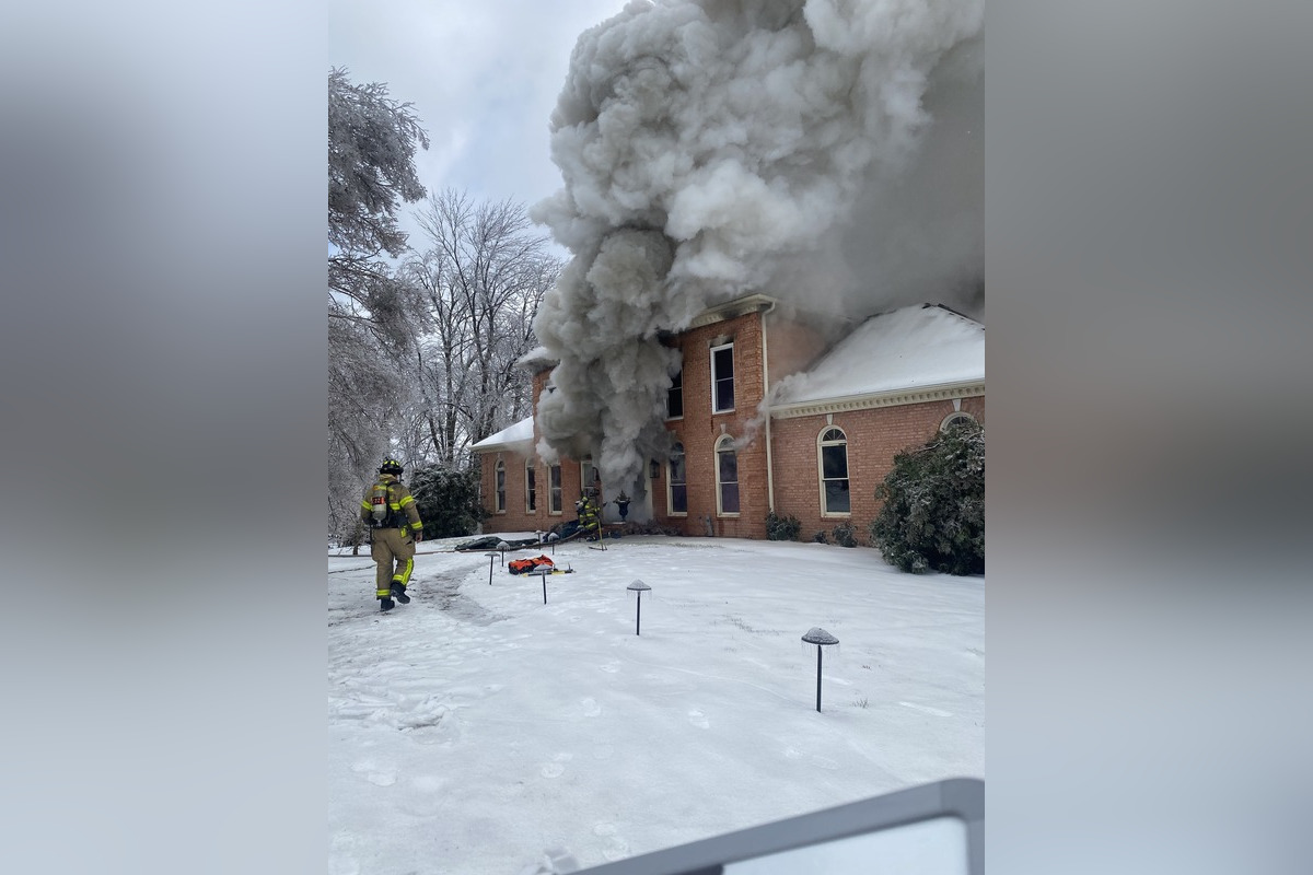 Williamson County Home Engulfed by Flames, Multiple Fire Departments