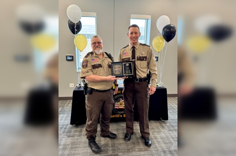 Wright County Bids Farewell to Deputy Jeff Fox After 31 Years of