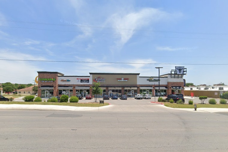 Zojah Burgers Juices Up San Antonio Medical Center