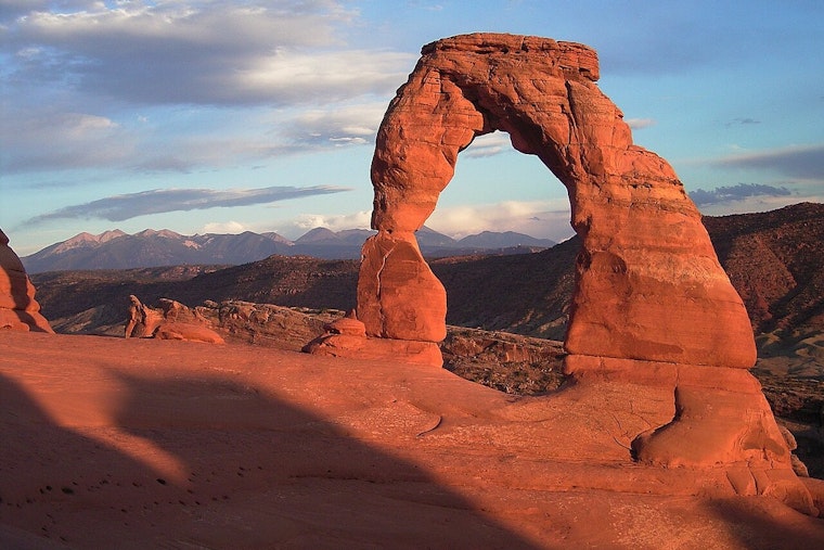 Arches Scraps Timed Tickets, Locals Brace For 2026 Crowds