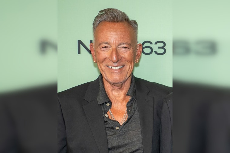 Bruce Springsteen and The E Street Band Announce U.S. "Land of Hope