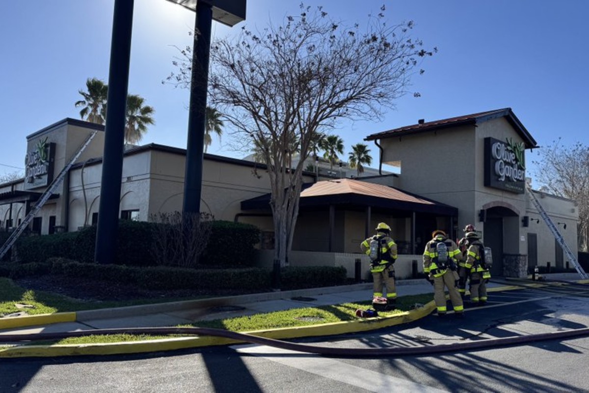 Olive Garden Fire Shuts EB Lanes On Busch Blvd, Tampa