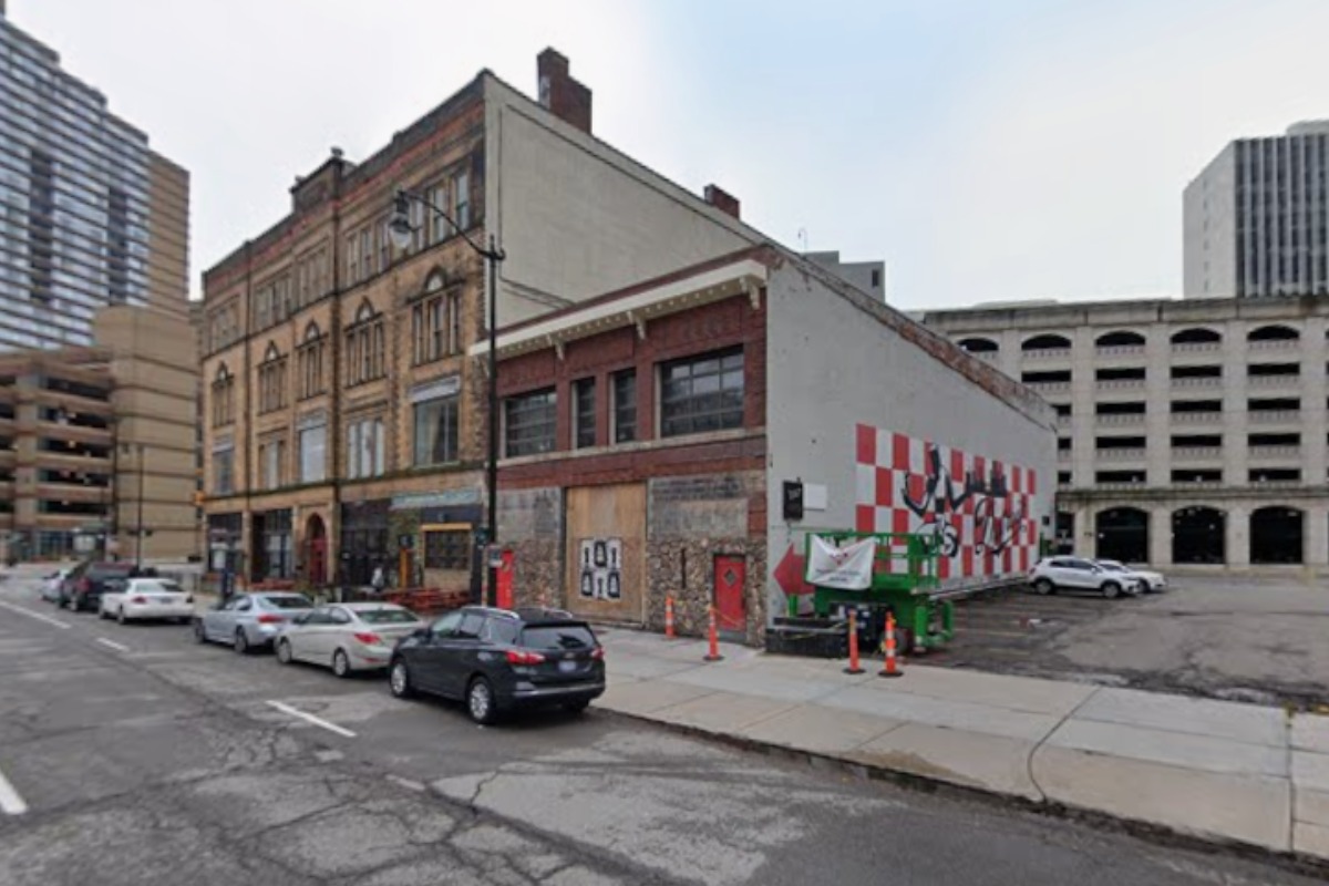 Checker Bar Roars Back: Downtown Detroit Favorite Sets March Comeback