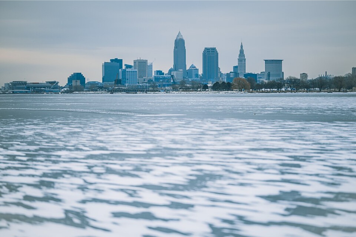 Cleveland Thaw Teases Rain As Lake Erie Ice Starts To Break