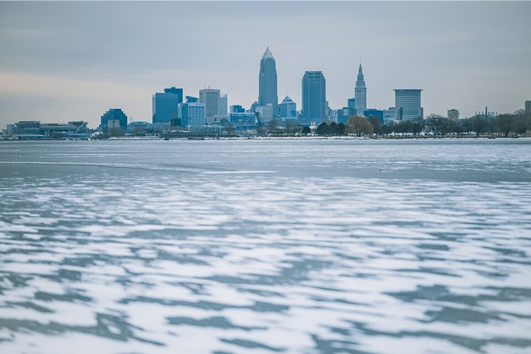 Cleveland Thaw Teases Rain As Lake Erie Ice Starts To Break