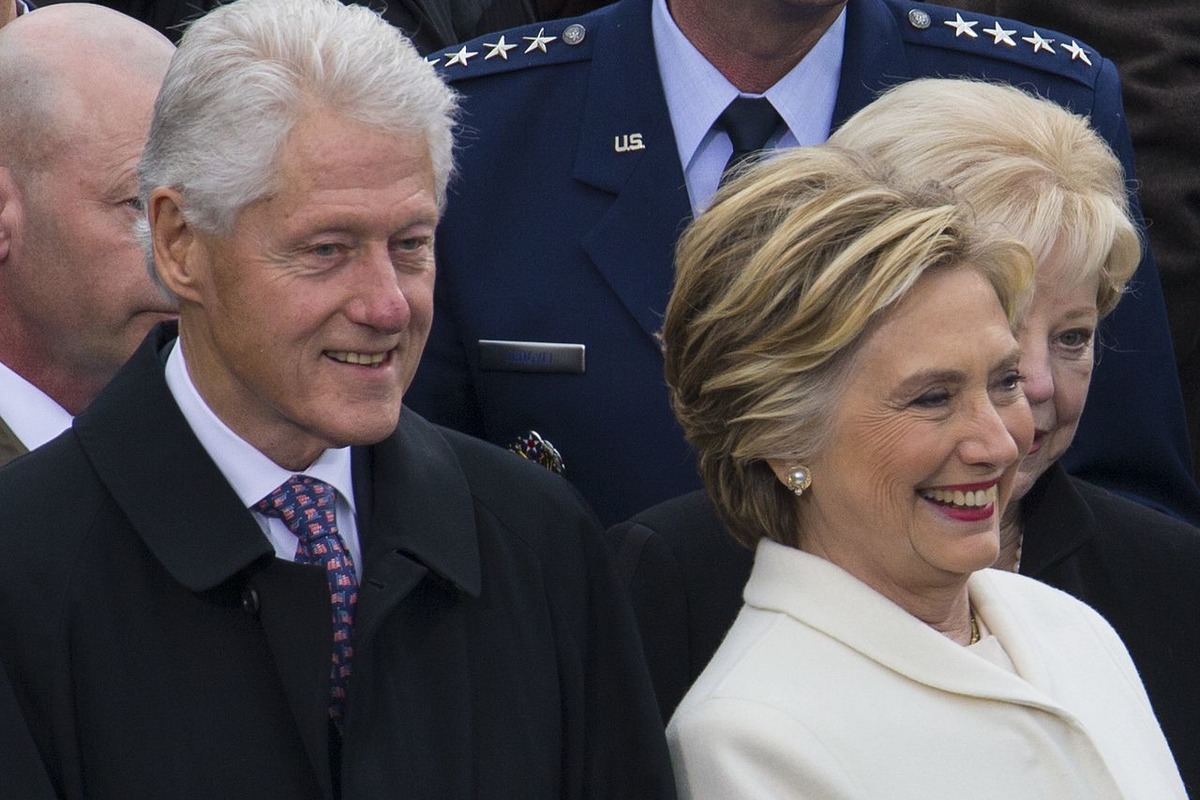 Clintons to Testify Under Oath in Epstein Scandal Probe: Bill and