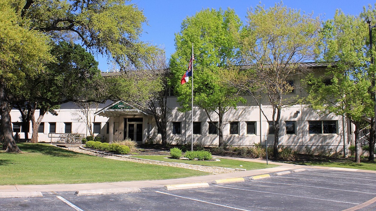 Eanes ISD Eyes $900M Bond For Westlake Campuses