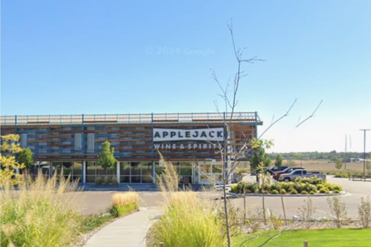 Florida Liquor Giant Snaps Up Colorado Favorite Applejack Wine
