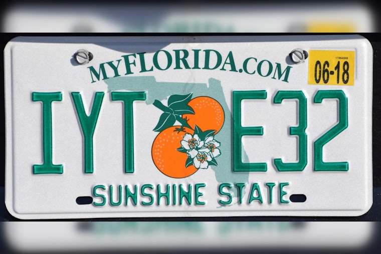 Florida Lawmakers Move to End Yellow Registration Stickers