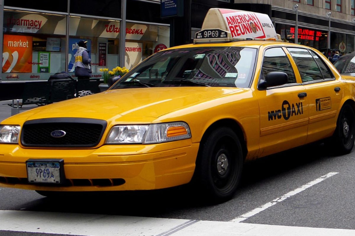 JFK Airport Faces Unlicensed Taxi Scams as Tourists Charged Exorbitant
