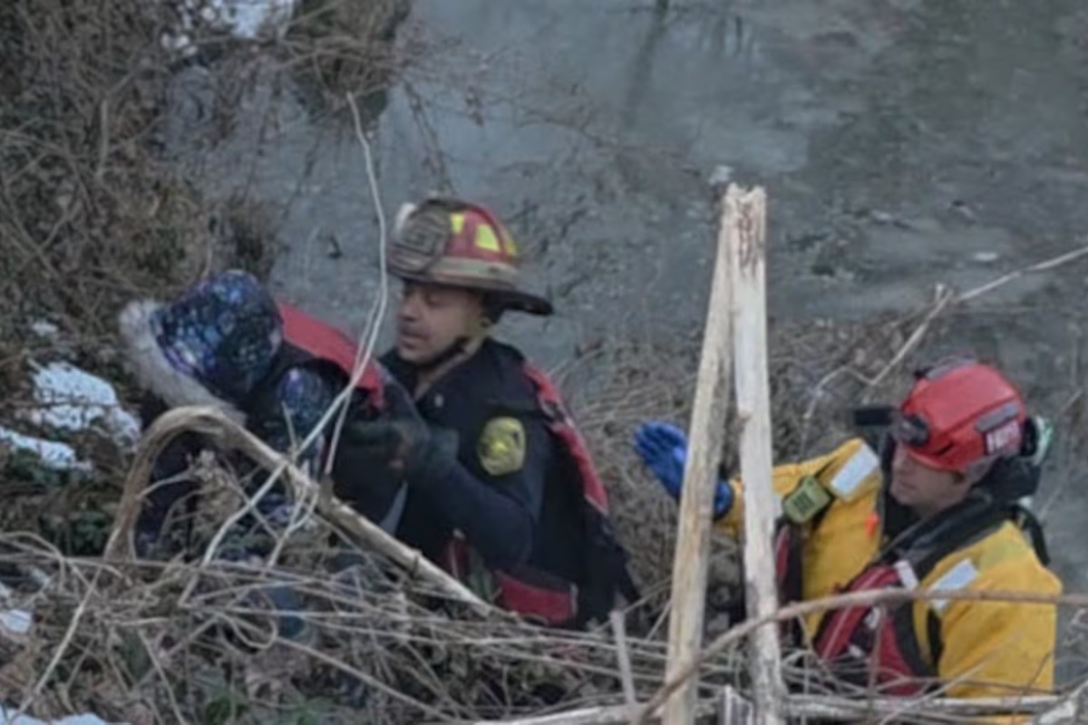 Madisonville Firefighters Brave Icy Gully To Save 11-Year-Old Girl