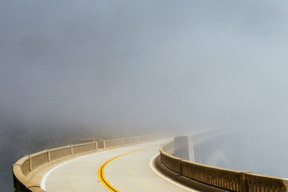 Music City Vanishes In Morning Fog As North Wind Bites The Commute