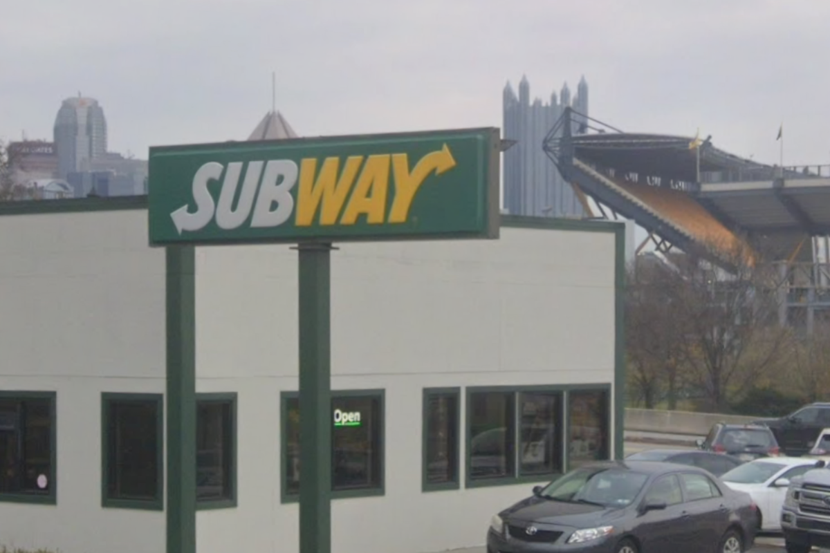 Pittsburgh Subway Shut Down Over Warm Tuna And Mold Scare