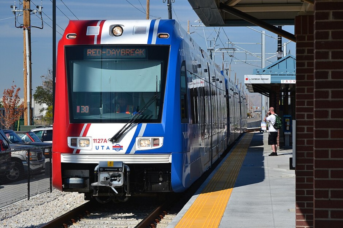 TRAX Train Ditches Roughly 100 Riders At Salt Lake Transfer Stop
