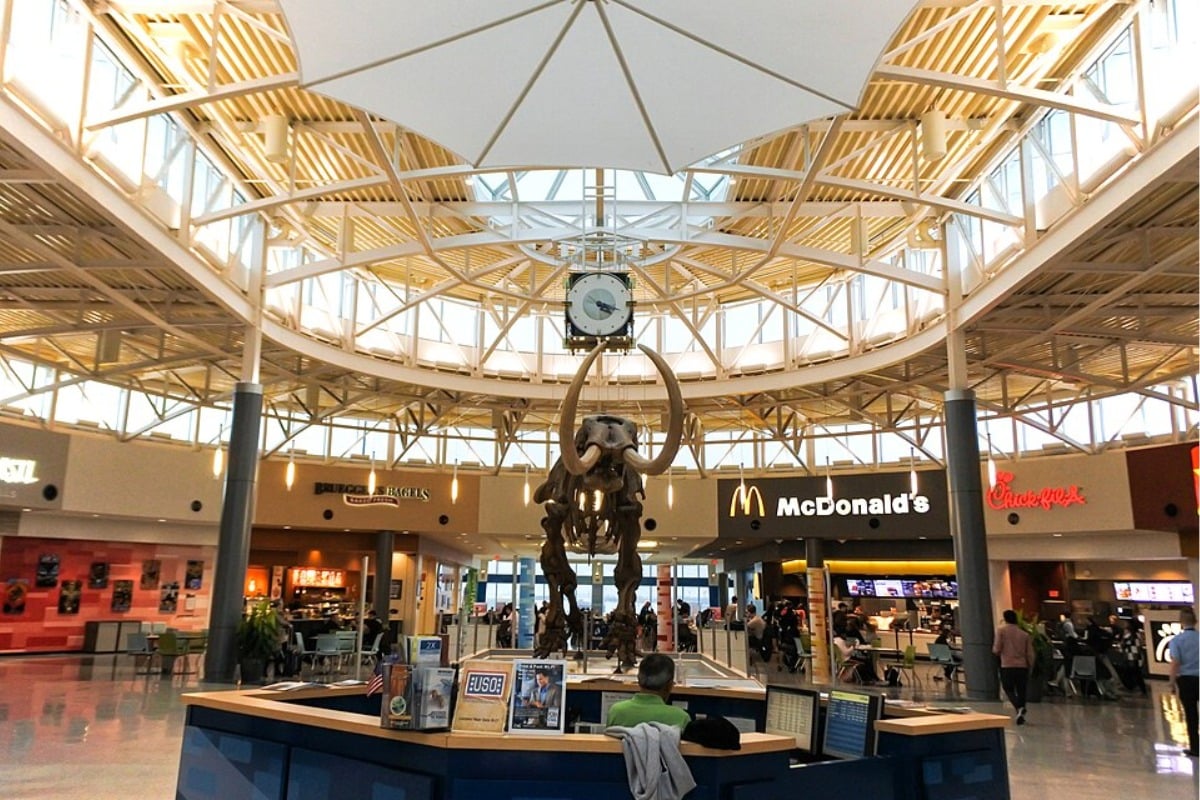 CVG Bets Big On Mega Escape Lounge In Concourse B