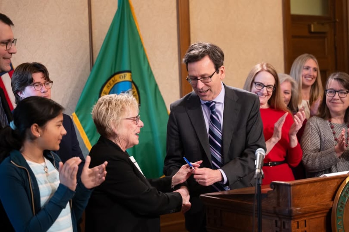 Ferguson Signs PreK Promise Account To Expand Washington Pre-K