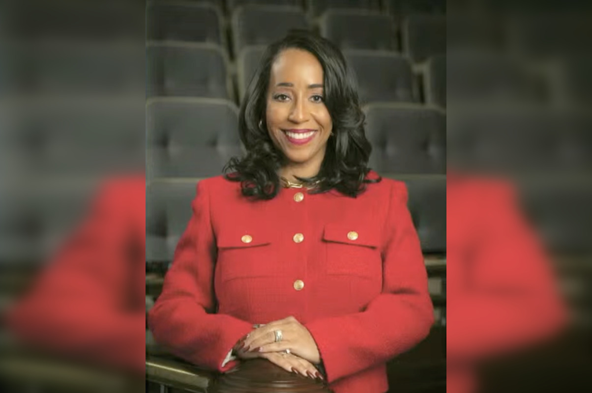 Mo Ivory Says Confidential Papers Stolen From Fulton Office
