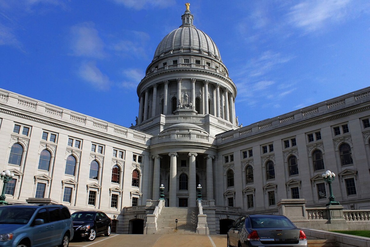 Knowles‑Nelson Stewardship Could Expire in June