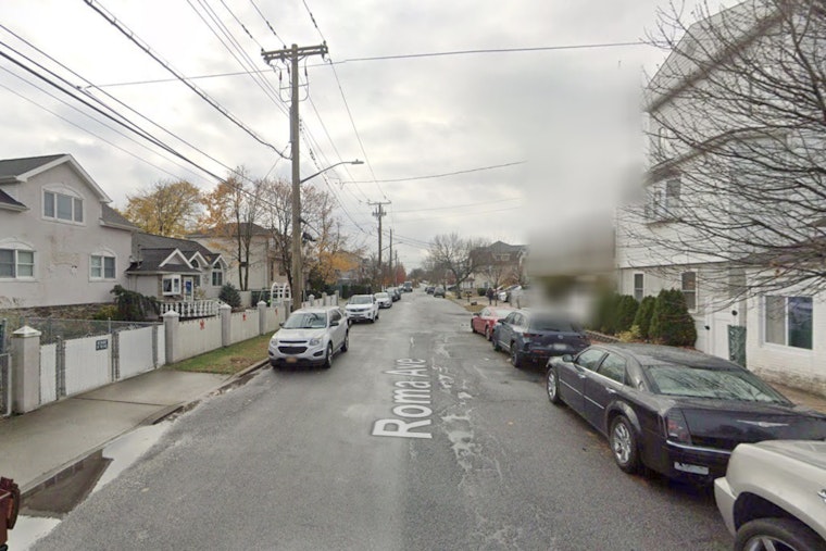 Molotov Cocktails Thrown at Staten Island Home — NYPD