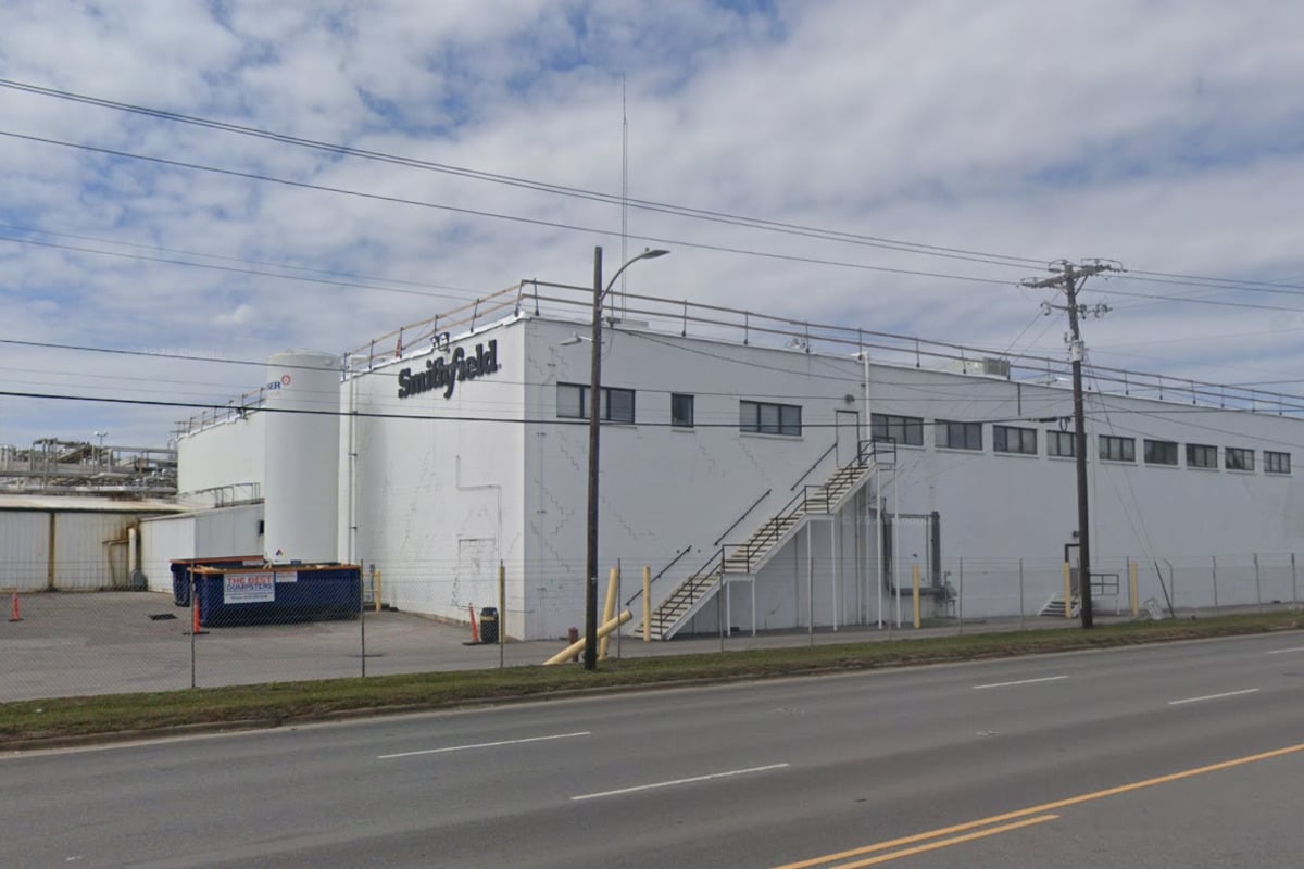 Smithfield Ditches Clinton Sanitation Crew, 100 Fortrex Jobs On The