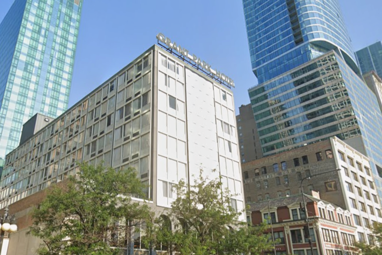 Su‑Mei Yen Files Chapter 11 to Pause $187M Foreclosure