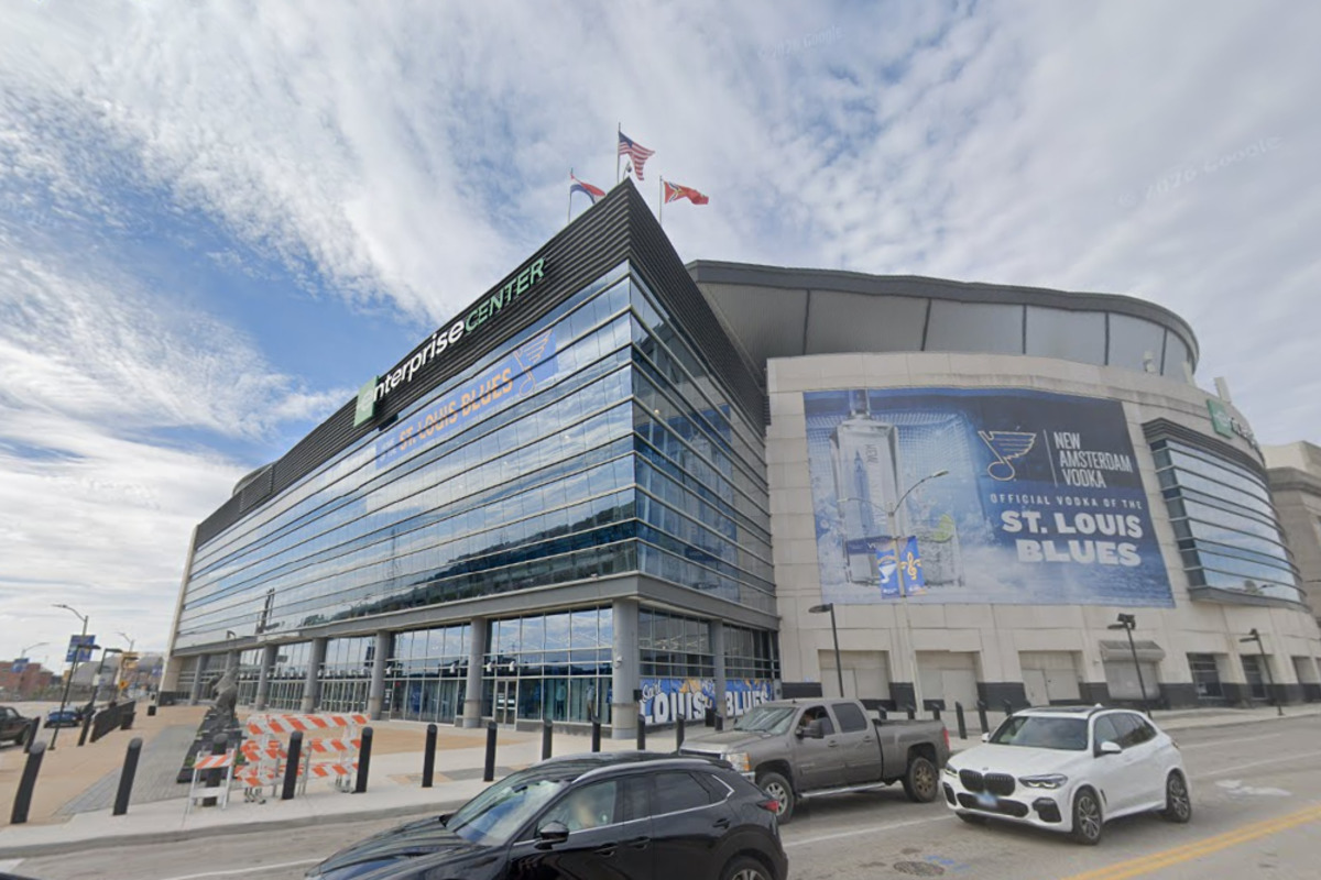 St. Louis Showdown, Purdue And Miami Collide In Lunchtime Round Of 32