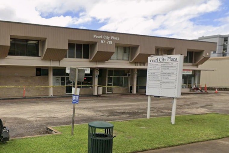 Corn Onoz Opens Pearl City Storefront
