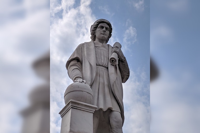Baltimore Columbus Statue Installed At White House