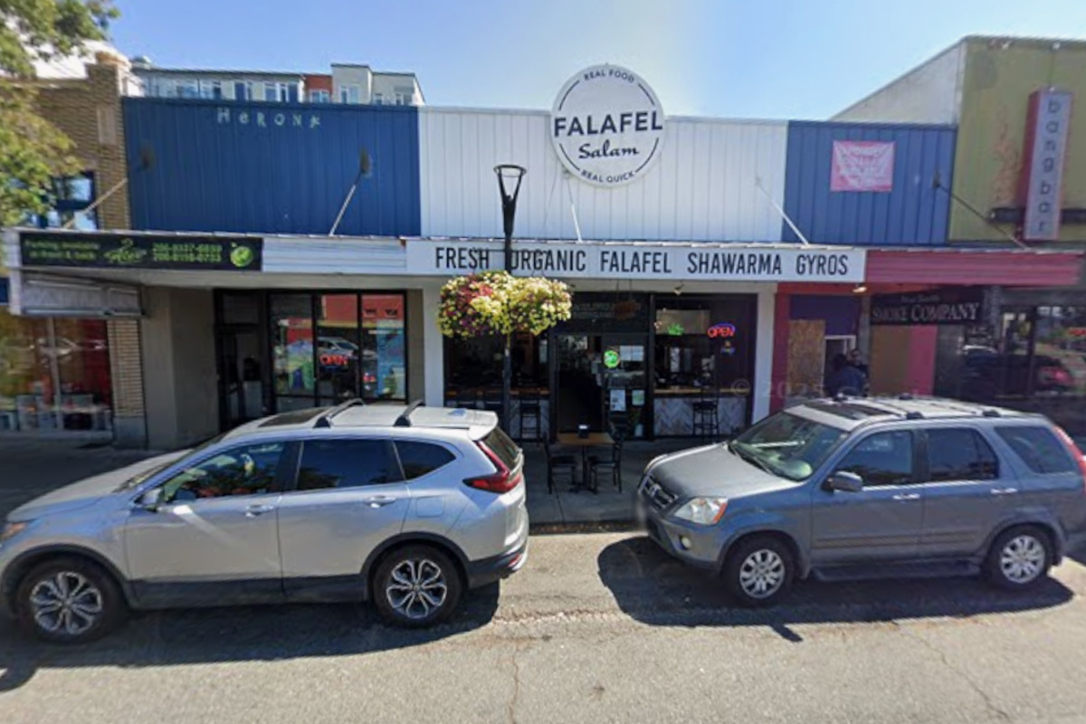 West Seattle falafel shop faces online backlash