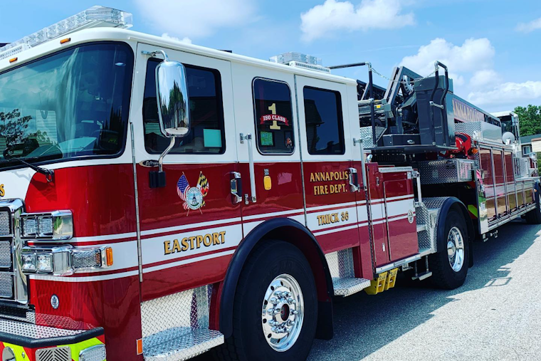 Annapolis Fire Truck Wrecked While Racing To Blaze