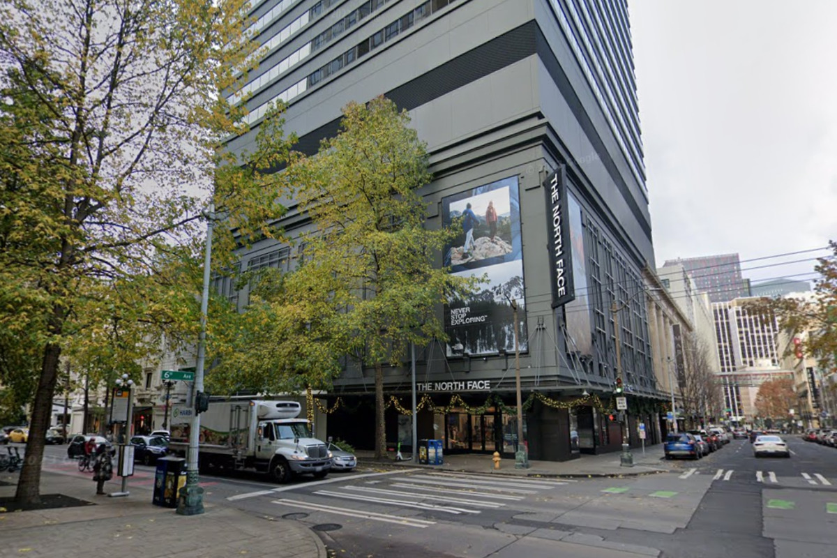 Barnes & Noble Stages Big Downtown Seattle Comeback On Pike Street