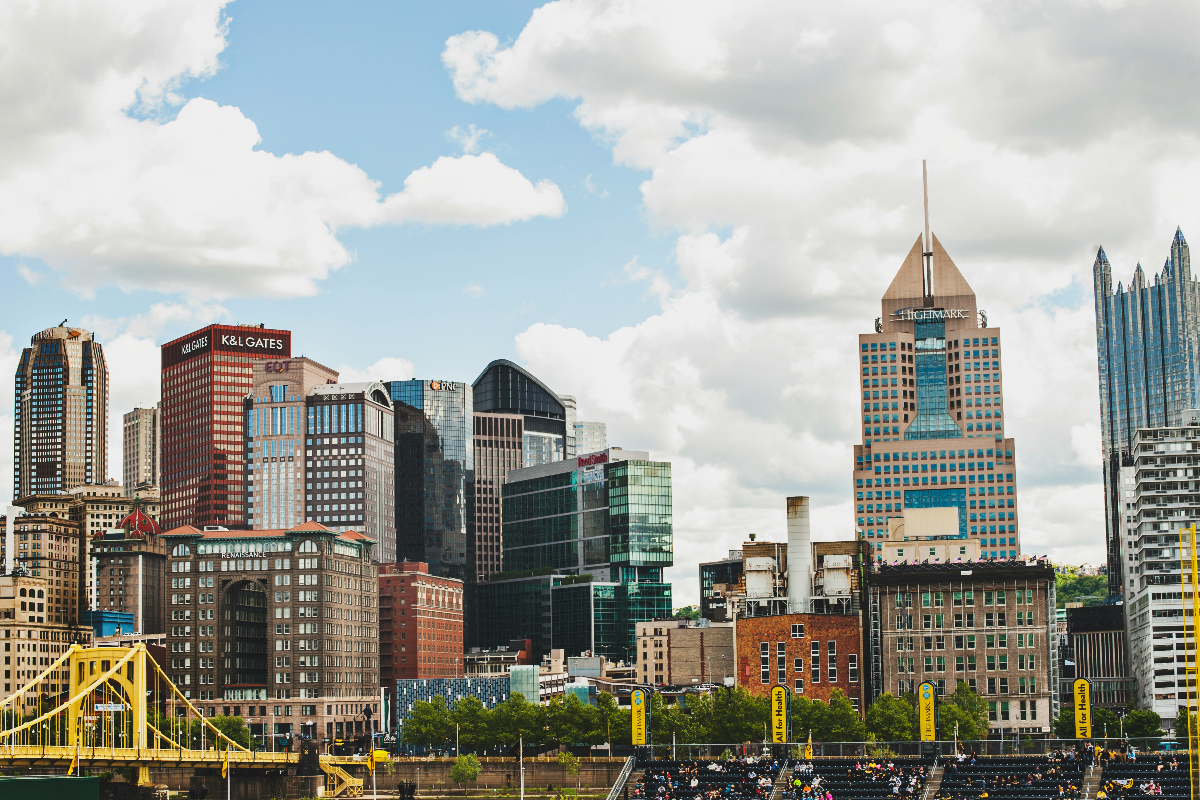 Downtown Pittsburgh Pop-Ups Fill Storefronts Ahead of NFL Draft