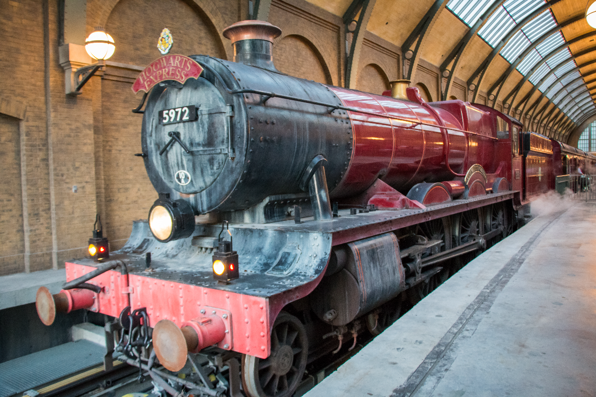 Hogwarts Express Scares Top List as Orlando Thrill Rides Send 12 to