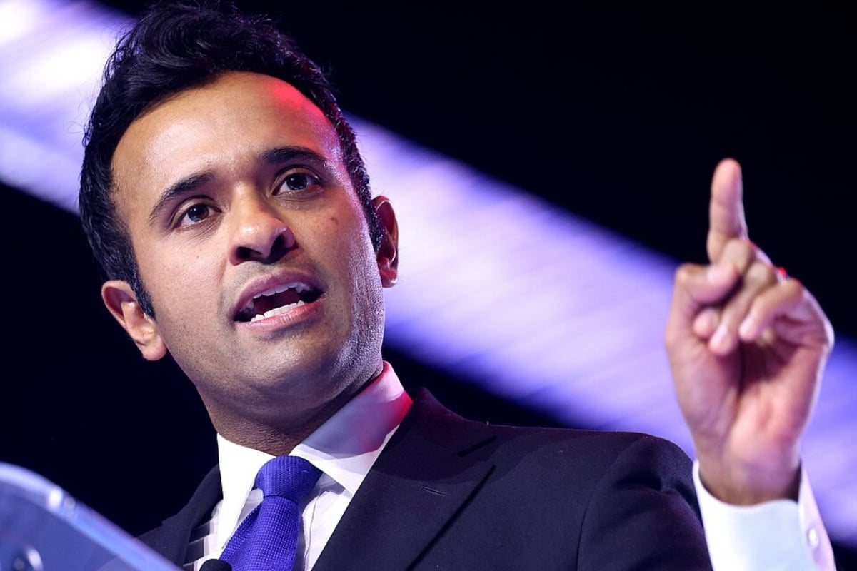 Rifle-Toting Columbus Candidate Taunts Ramaswamy in Viral Clip