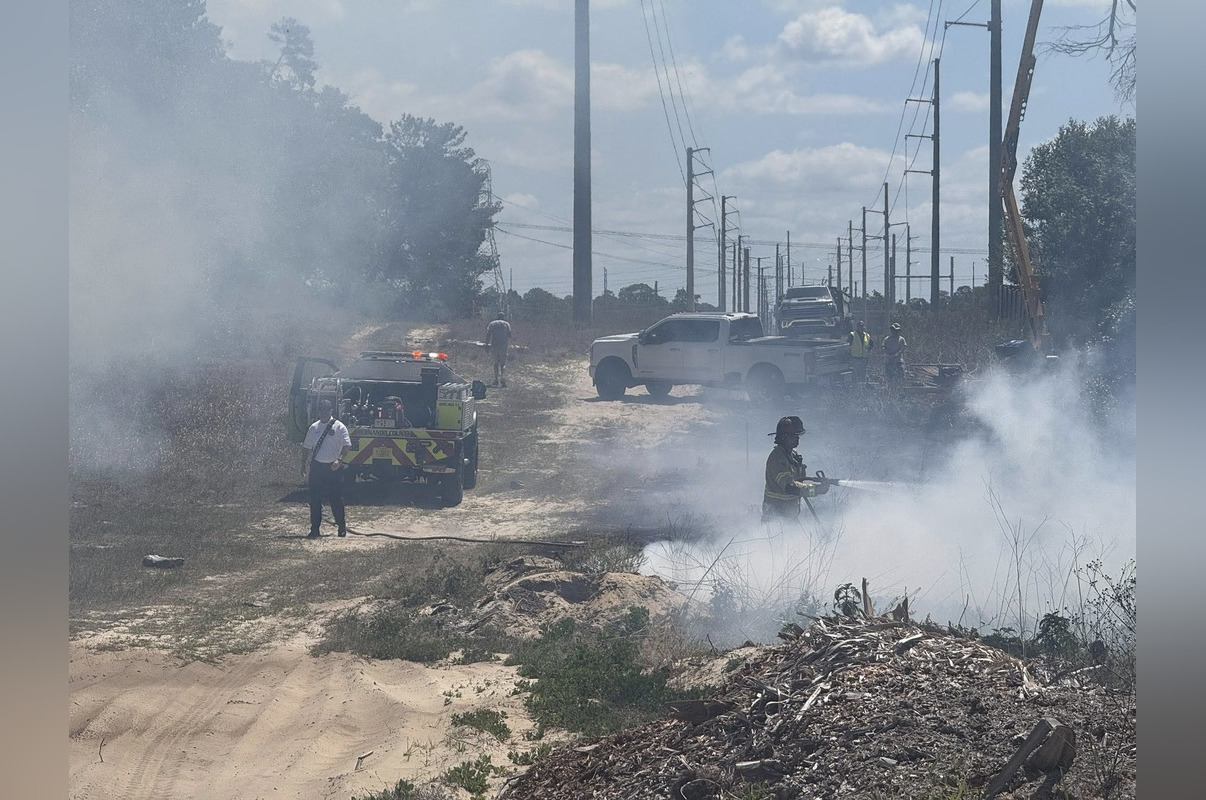 Spring Hill brush fire and cherry picker rescue