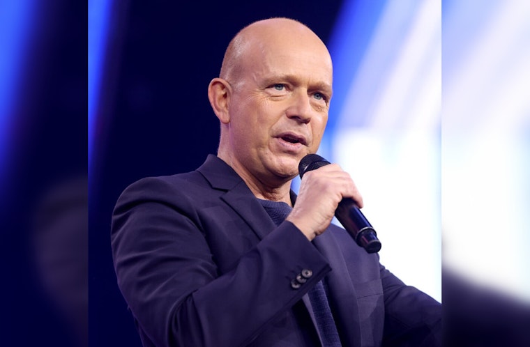 Trump Endorses Steve Hilton in California Governor's Race