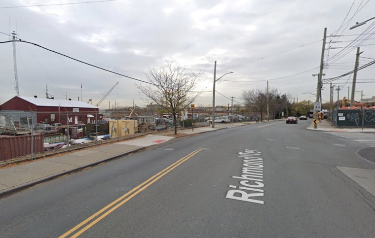 Staten Island Shipyard Explosion Injures 16, Including Firefighters